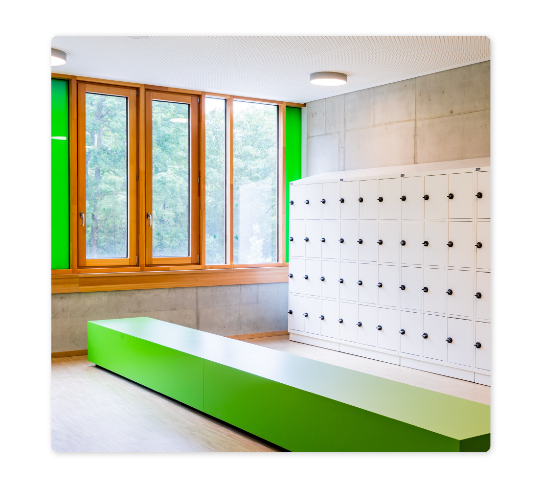 Betriebseinrichtung vom Profi: Spinde Schränke & Co. | Eurospind